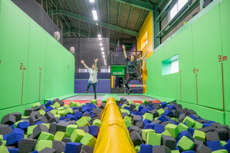 ゲットエア（GET AIR）広島｜はしゃがずにはいられない！屋内トランポリンパーク | 広島CLiP新聞