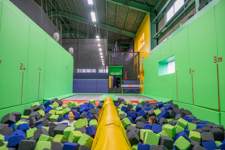 ゲットエア（GET AIR）広島｜はしゃがずにはいられない！屋内トランポリンパーク | 広島CLiP新聞