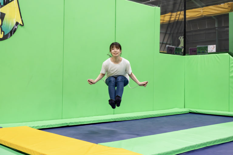 ゲットエア（GET AIR）広島｜はしゃがずにはいられない！屋内トランポリンパーク | 広島CLiP新聞