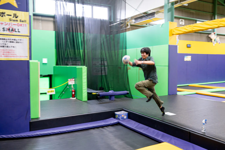 ゲットエア（GET AIR）広島｜はしゃがずにはいられない！屋内トランポリンパーク | 広島CLiP新聞